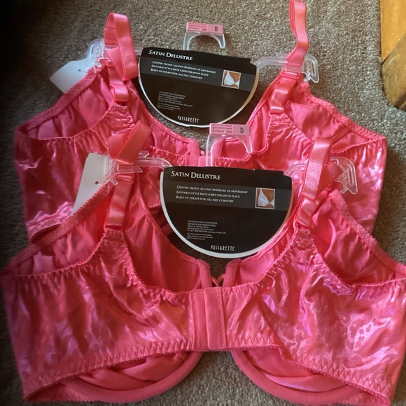 vassarette | Intimates & Sleepwear | Vassarette Womens Pink Satin Bra ...